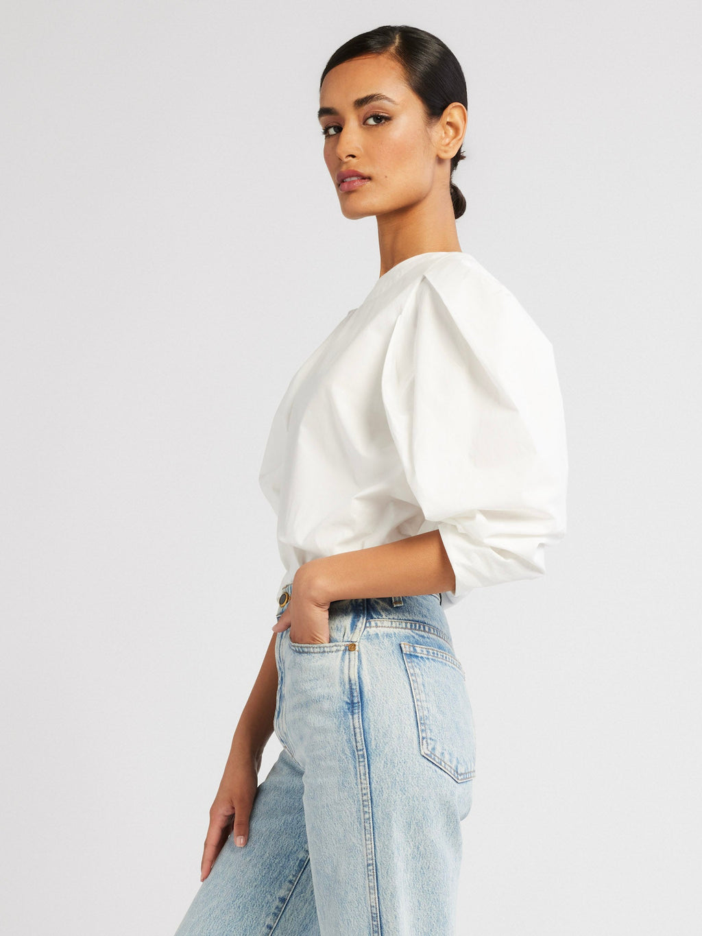 Lila Top in White – MILLE